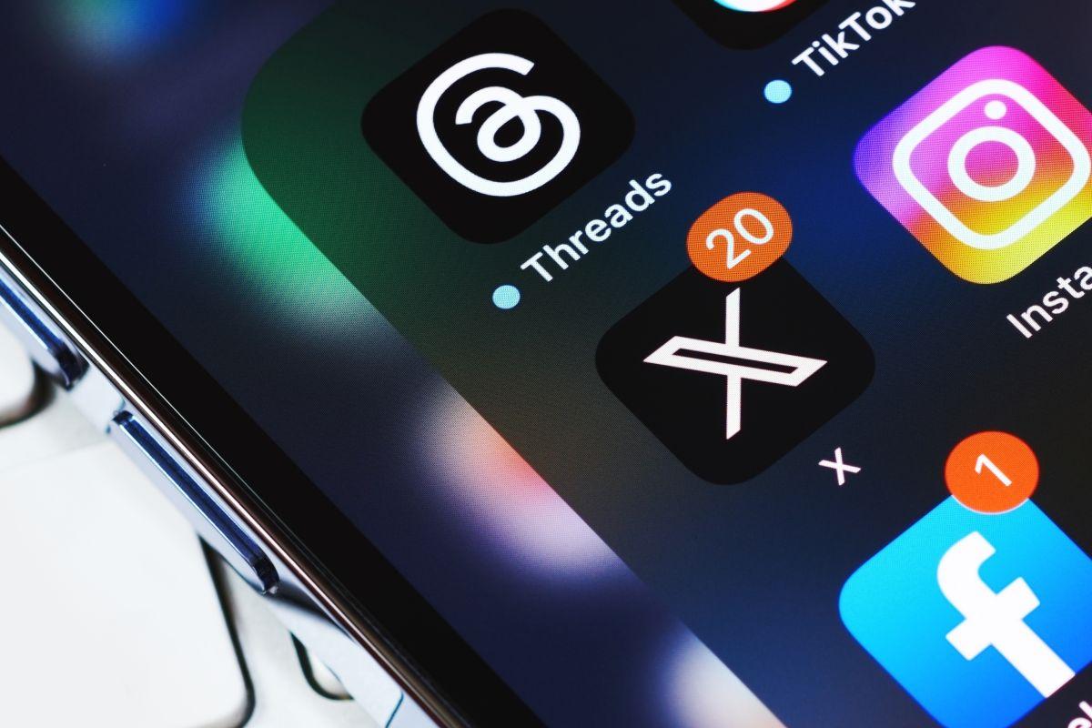 流行語「どこで流行った？」声続出が示す……SNS「2026年の勝者」とは？ ｜ビジネス+IT
